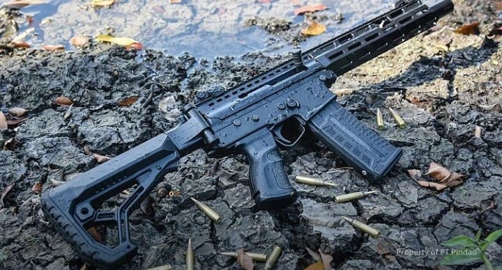 PT Pindad will develop amphibious weapons and ammunition. | TURDEF
