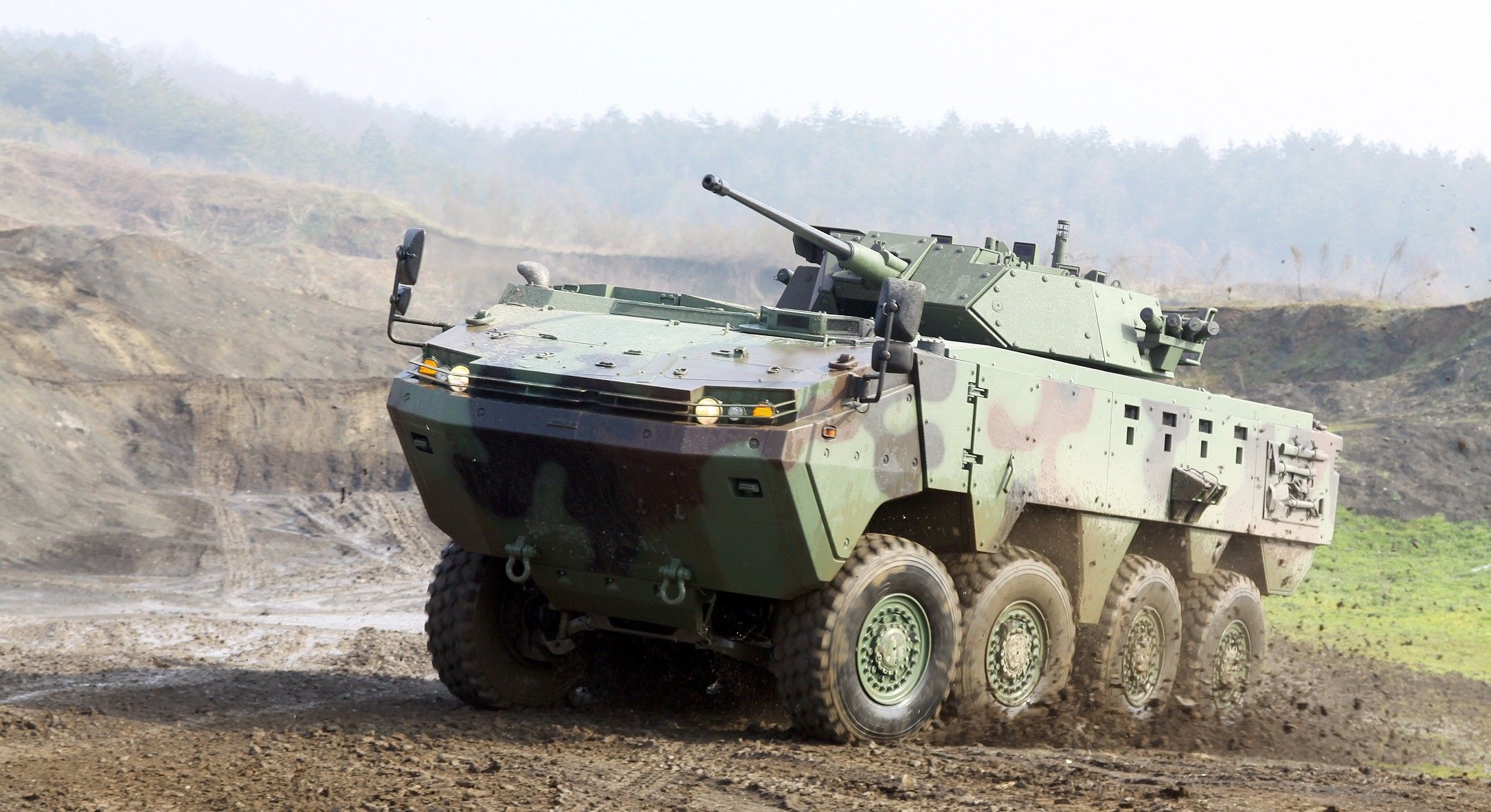 Otokar, exhibits 8X8 ARMA at HEMUS 2022 | TURDEF